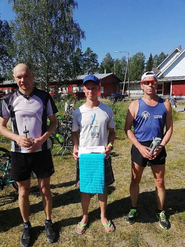 Kuohun karpaasit kovassa kuumuudessa - Vaajakosken Kuohu